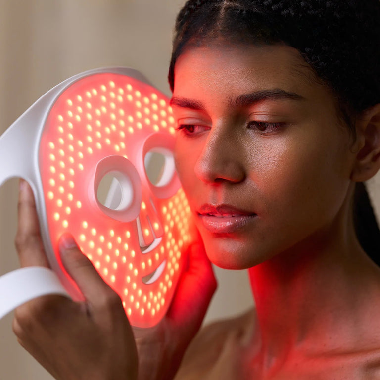 Lumi LED Face Mask – 7 Colors to Reduce Wrinkles & Acne Fast – GLOWLINE